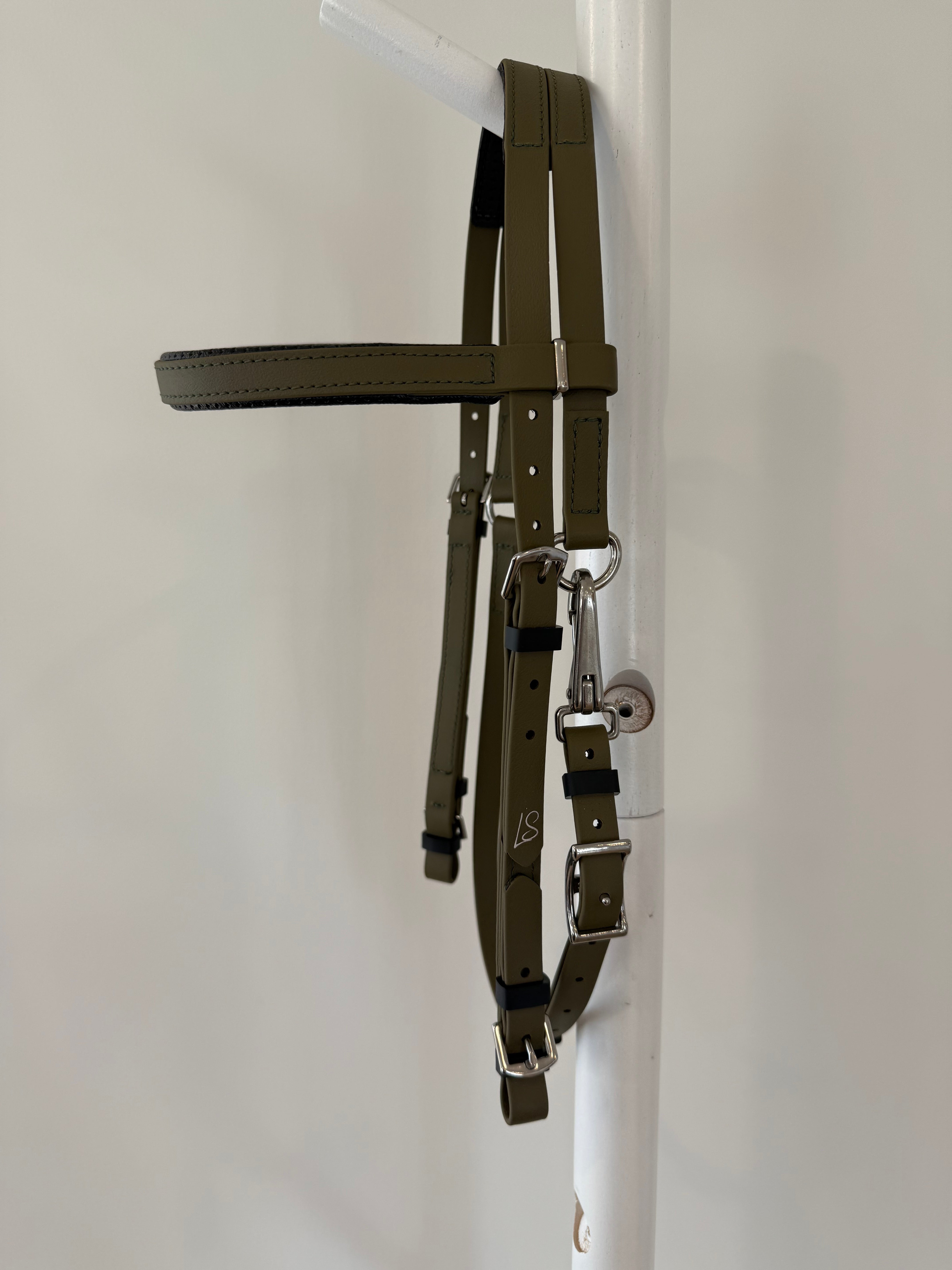LS Race Bridle - Olive Green – Limitless Stride - By LS Equestrian